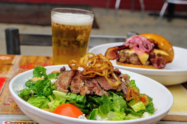 Nick's Bar and Grille - Nicks Old City